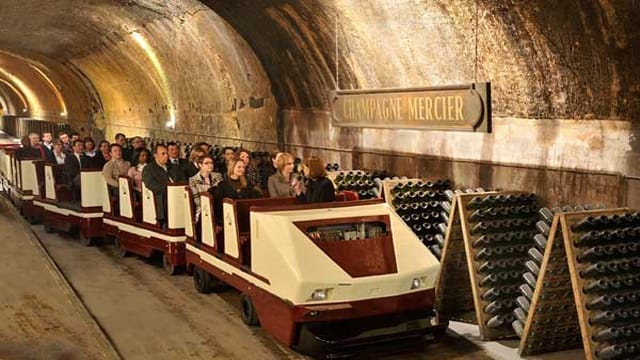 Passeio na Champagne - Visita de Moet e Chandon e Reims